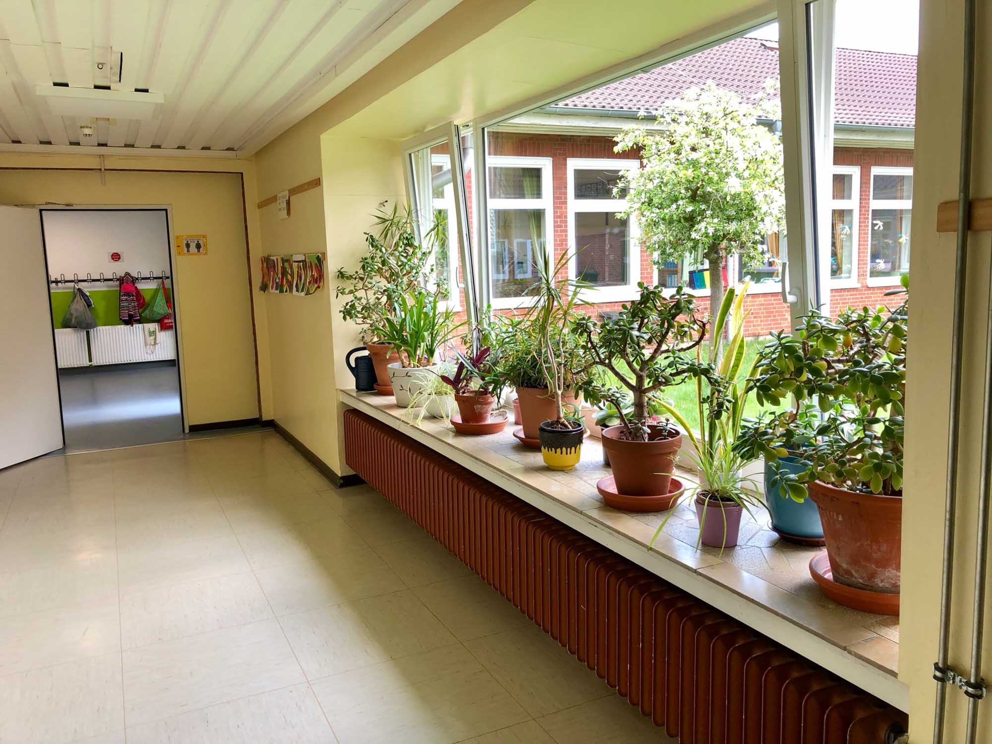 Gebäude & Schulhof – Kirsten-Boie-Grundschule Wallhöfen